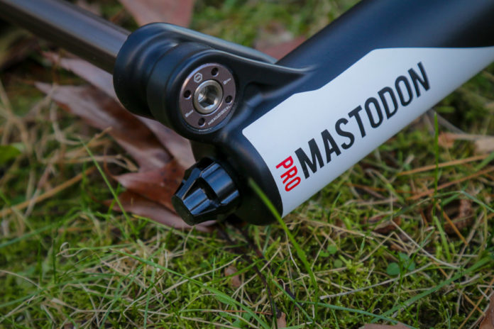 Review: Manitou Mastodon Pro EXT could be the fat bike fork you've ...