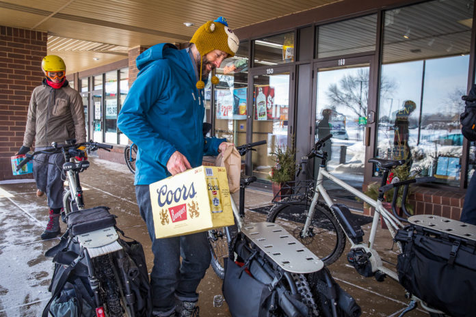 Surly powers up Big Easy electric cargo bike to carry your kids (or 300 ...
