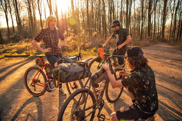 Morvélo Overland reframes cycling clothing for life on & off the gravel ...