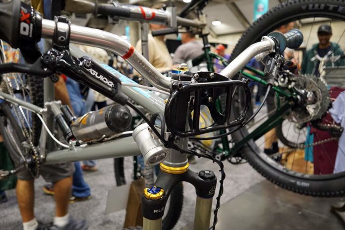 NAHBS 2019: Hunter's mini-fat folder & Paul stem racks; Black Cat's ...