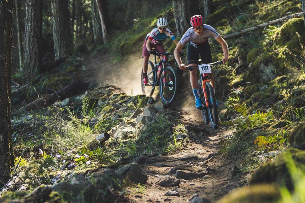 Race Face Turbine SL bring XC weights to trail-worthy alloy MTB wheels ...