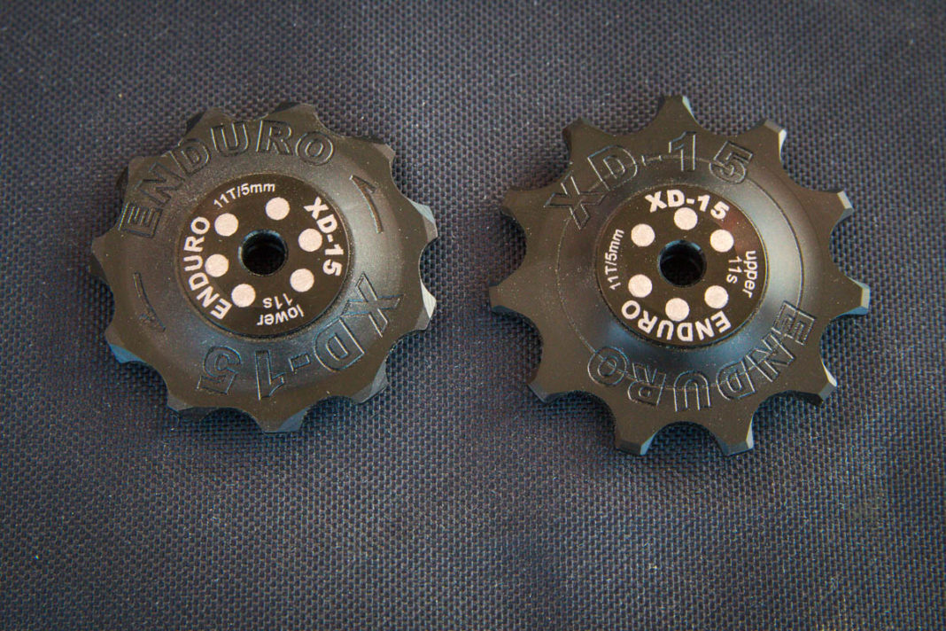 Enduro Multi Press is a compact tool for all bearings, DUB BBs, Tools ...