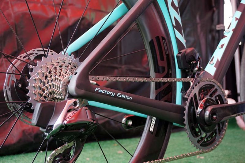 All-new Parlee RZ7 aero road bike hides everything from the wind ...