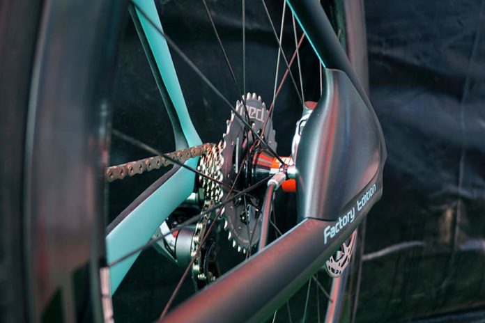 All-new Parlee RZ7 aero road bike hides everything from the wind ...