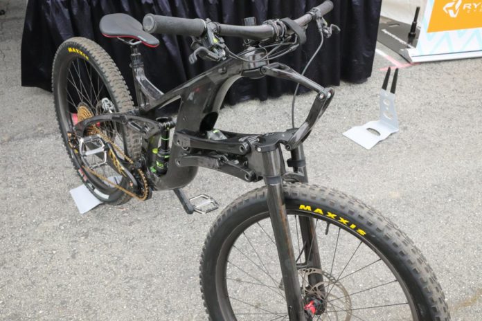 Now you can buy the dual-linkage Enduro mountain bike from Structure ...
