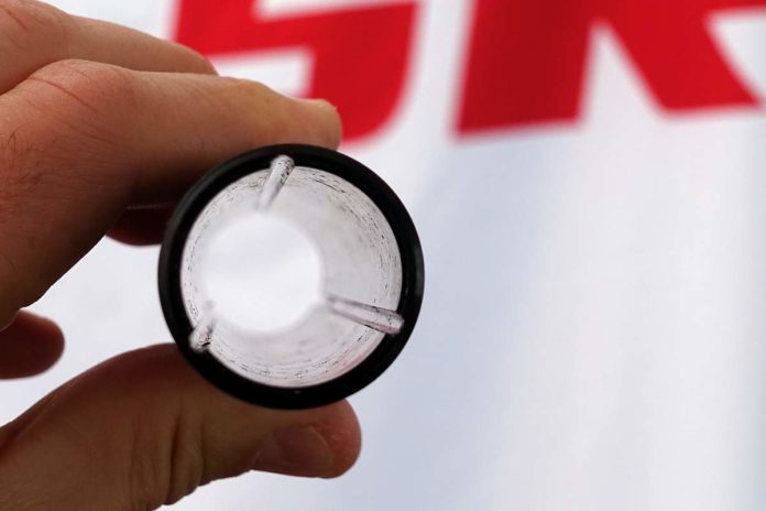 Hands on: New Rockshox Reverb tech explained, video overview & actual ...