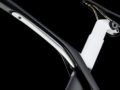 Trek Madone Speed blends tri & road using integrated, removable aero ...