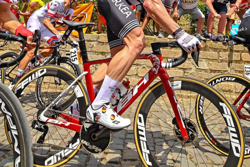 Next gen carbon BH G8 Disc evolves into fully integrated aero road bike ...