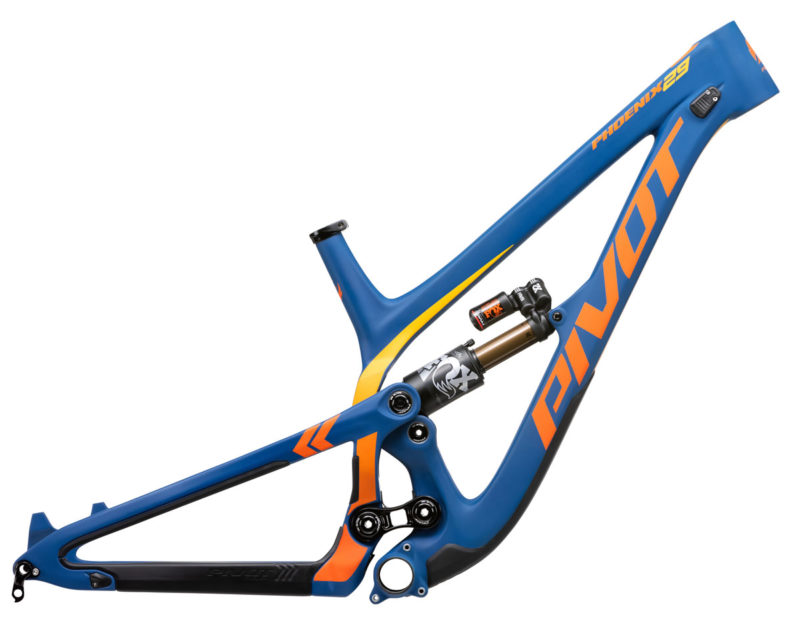 Pivot Phoenix 29 finally lands with big wheels and compact frame design ...