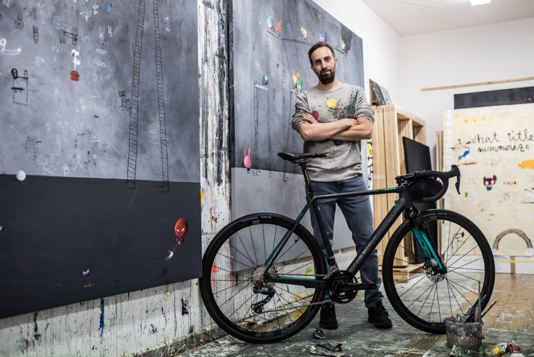 MMR teams up w/ artist Edgar Plans for custom graffiti X-Tour gravel ...