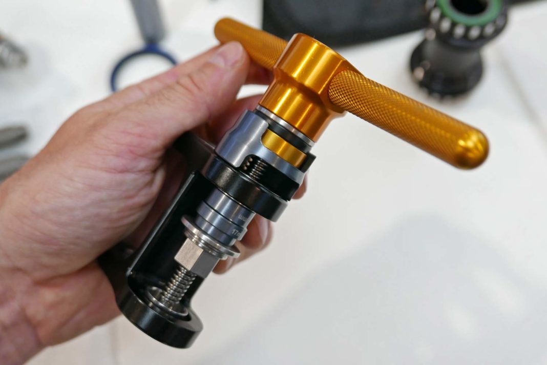 Tool Roundup: Fix your bike & more with new Enduro, Fabric & Feedback ...