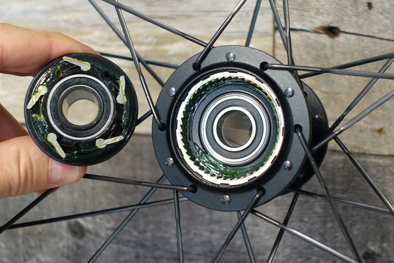 Review: HED Vanquish carbon aero road bike wheels quickly handle any ...