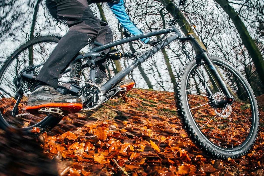 2020 Cotic FlareMAX 29er sees new longshot geometry, colors and more ...
