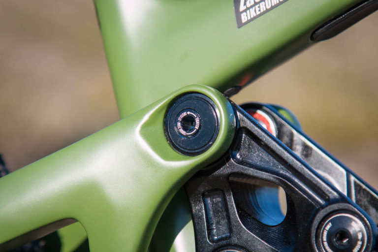 Pivot Switchblade Gets Sharper w/ all new frame, more travel, updated ...