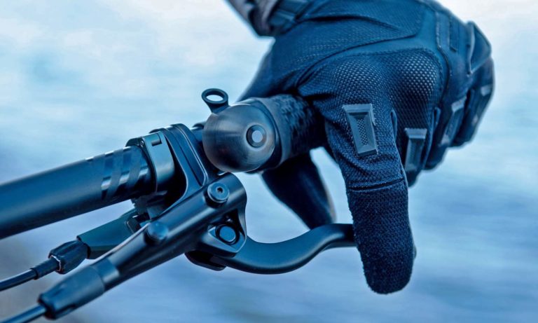 All-new Spurcycle Compact Bell is cheaper, lighter & a better fit on ...