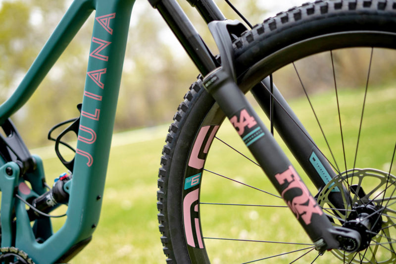 ENVE Custom Decal Builder tool turns carbon wheels into canvas for one ...