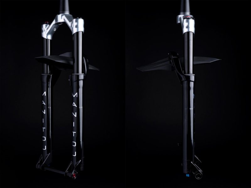 Hayes adds XC Collection w/ Manitou R7 Pro fork, Mara shock, SUNRingle ...