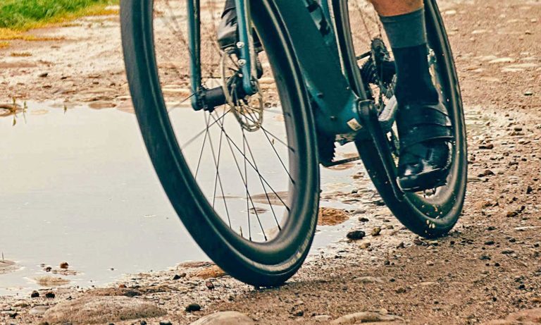 "World's Widest Aero Wheels" 3T Discus 45|40 LTD aero gravel wheels now ...