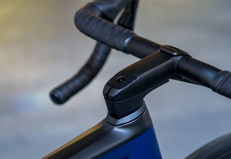 BMC Teammachine SLR turns 10, grows into more aerodynamic, integrated ...