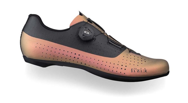 Fizik reshapes Tempo Overcurve R4 Wide road shoe last to fit more ...