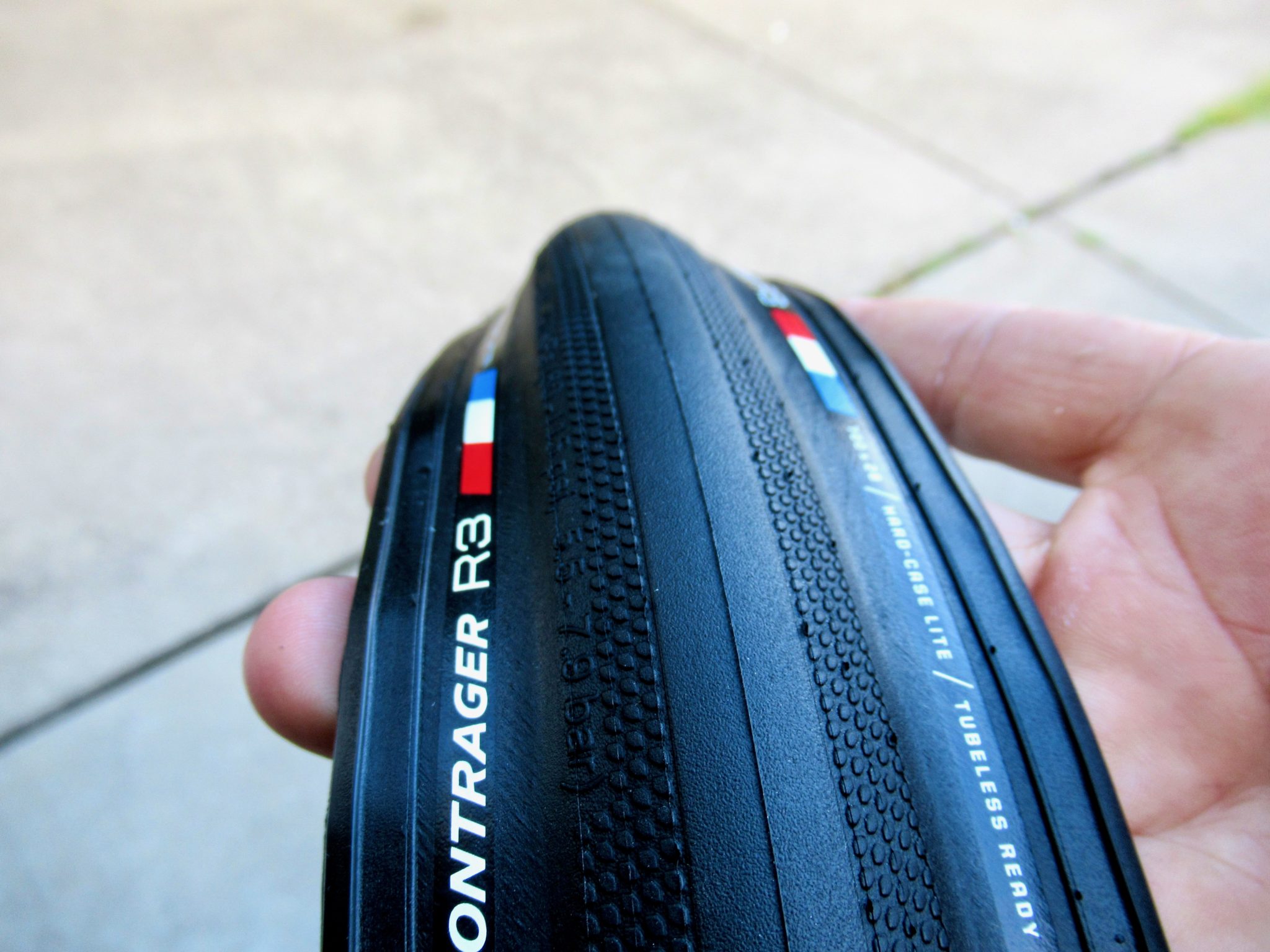 Bontrager R3 TLR road tires get a price drop, updated tubeless sizing ...