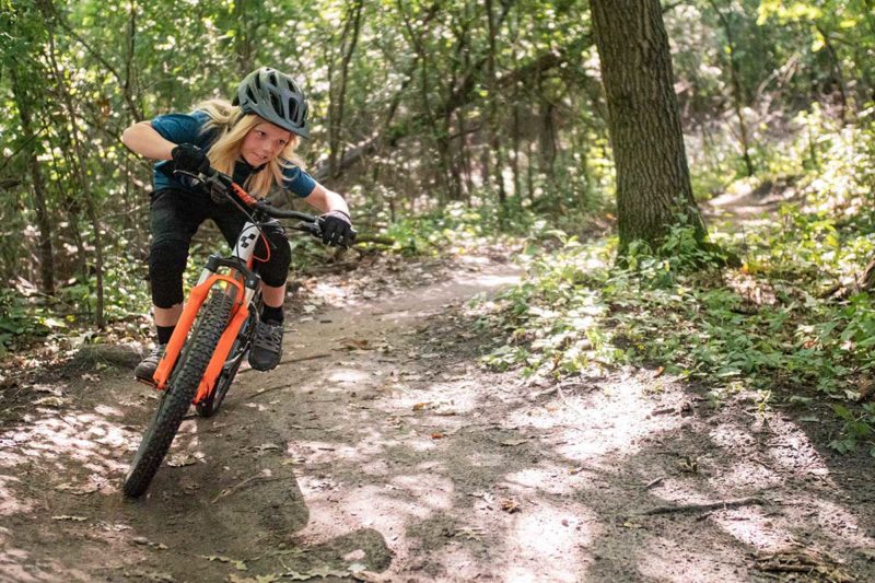 MicroSHIFT Acolyte 1 x 8 speed group for mountain bikes brings riding ...