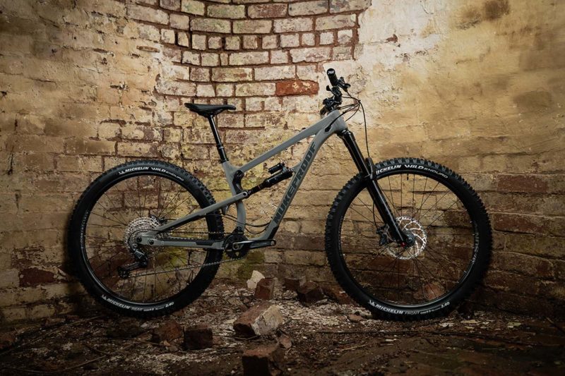 2021 Nukeproof Mega goes full carbon w/new kinematic, more sizes, fits ...