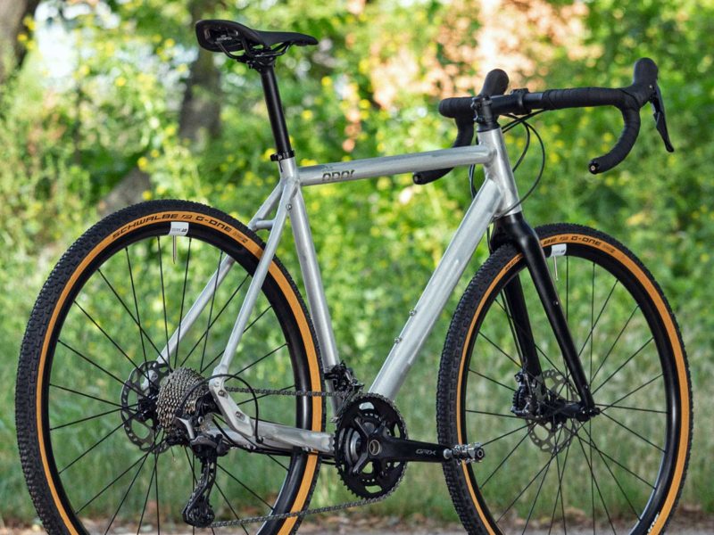 8bar Mitte updates adaptable & affordable aluminum all-road & gravel ...