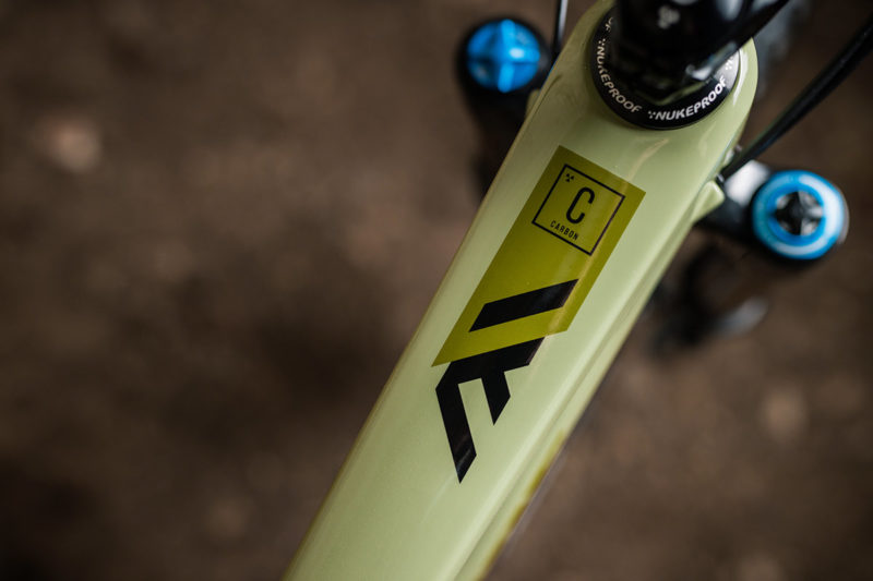 2021 Nukeproof Mega goes full carbon w/new kinematic, more sizes, fits ...