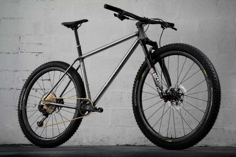 Sturdy Cycles builds bespoke Fiadh titanium road bike with 3D-printed components - Bikerumor