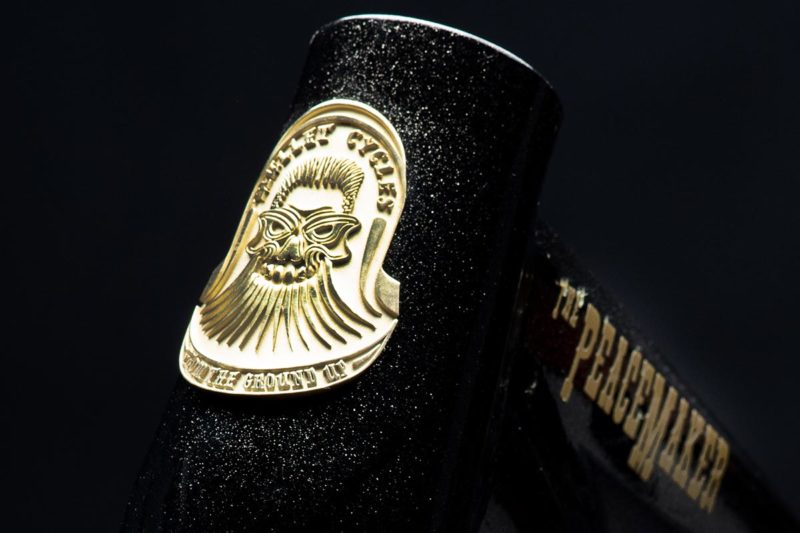 Mullet Cycles bring the Peacemaker single-pivot full suspension ...