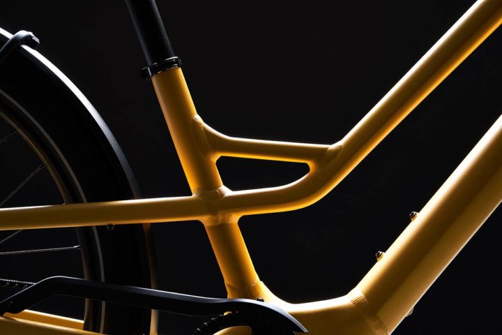 Updated: Specialized Como SL powers up low maintenance urban ebike joy ...