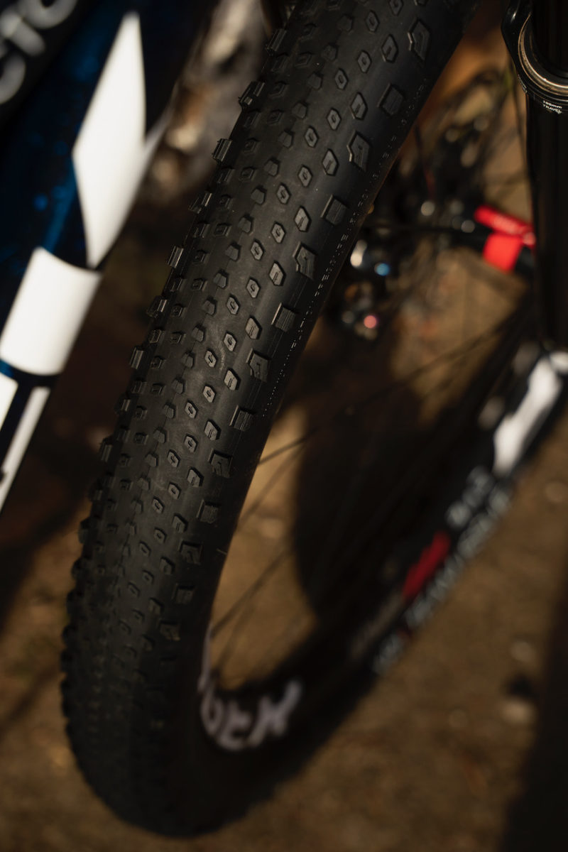 Bontrager retreads super fast XR1, introduces all new mega aggressive ...