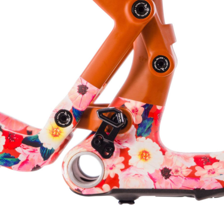 MTB giveaways! Win a Santa Cruz Hightower or a custom-wrapped Revel ...