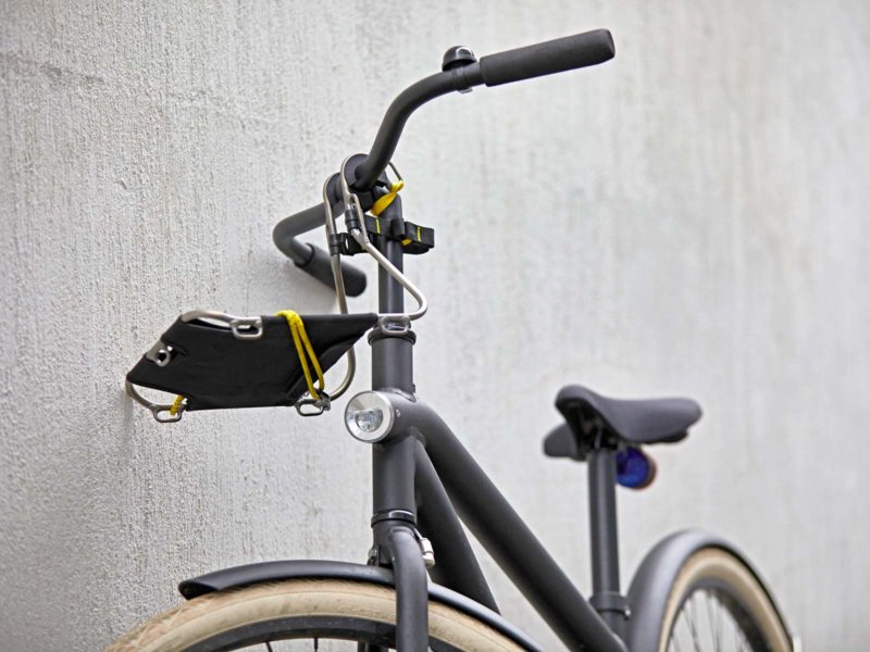 Jack The Bike Rack straps on any bike's handlebar tool-free! - Bikerumor