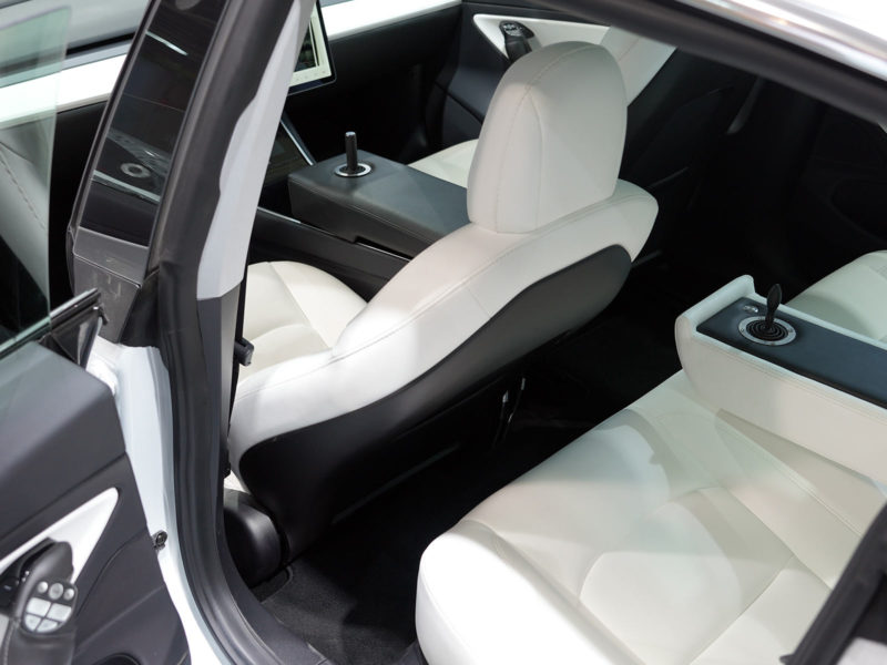 This e-Bike system has NO chain or belt, and it recharges as you pedal ...