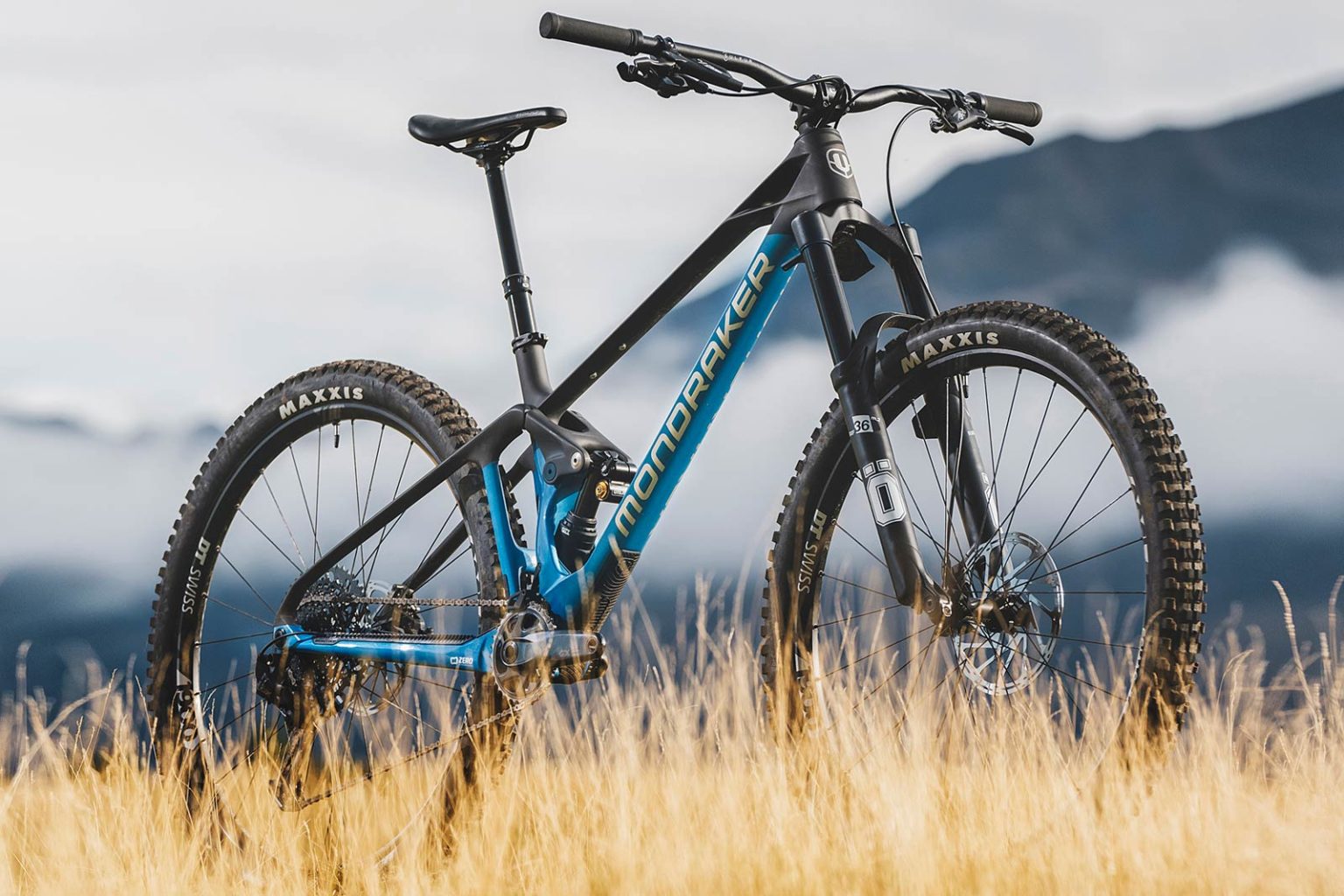 2022 Mondraker Foxy Carbon goes more enduro w/ adjustable geometry and ...