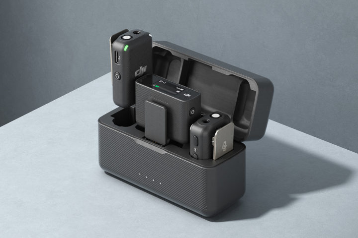 DJI Action 2 camera's mini, modular, magnetic design films 4K all the ...