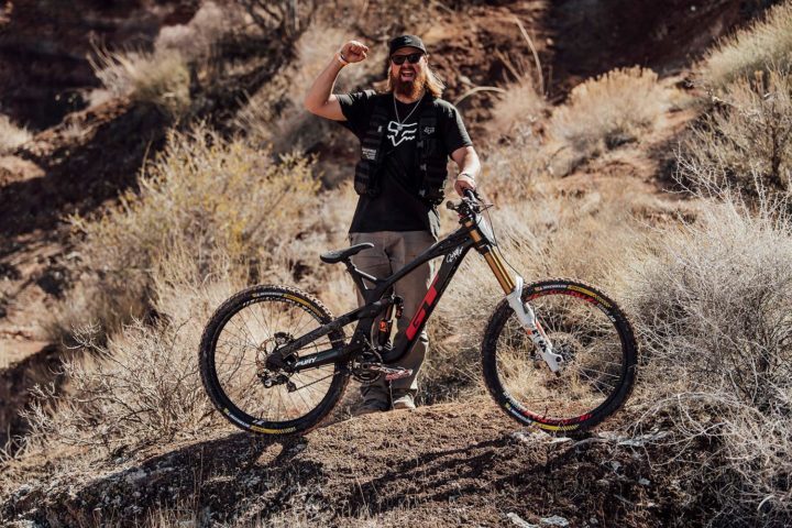 Rampage Roundup: 13 freeride bikes of Red Bull Rampage - Bikerumor