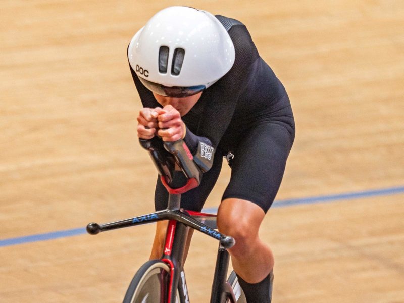Joss Lowden Hour Record on old bike, new FFWD & LeCol kit - Bikerumor