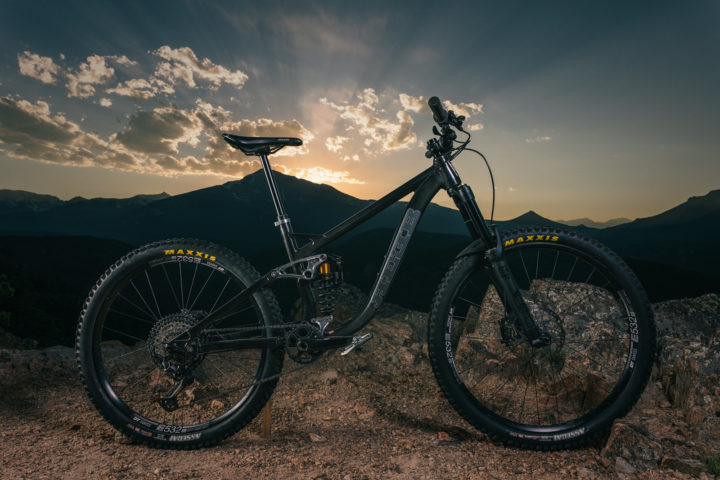 Reeb Sqweeb V4 is a 130mm or 150mm 29er, or a 163mm travel mixed-wheel ...