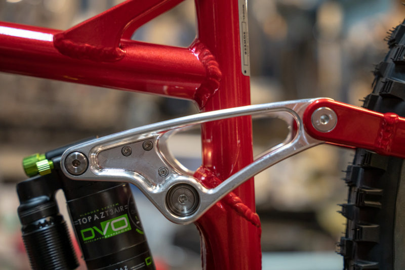 Reeb Sqweeb V4 is a 130mm or 150mm 29er, or a 163mm travel mixed-wheel ...