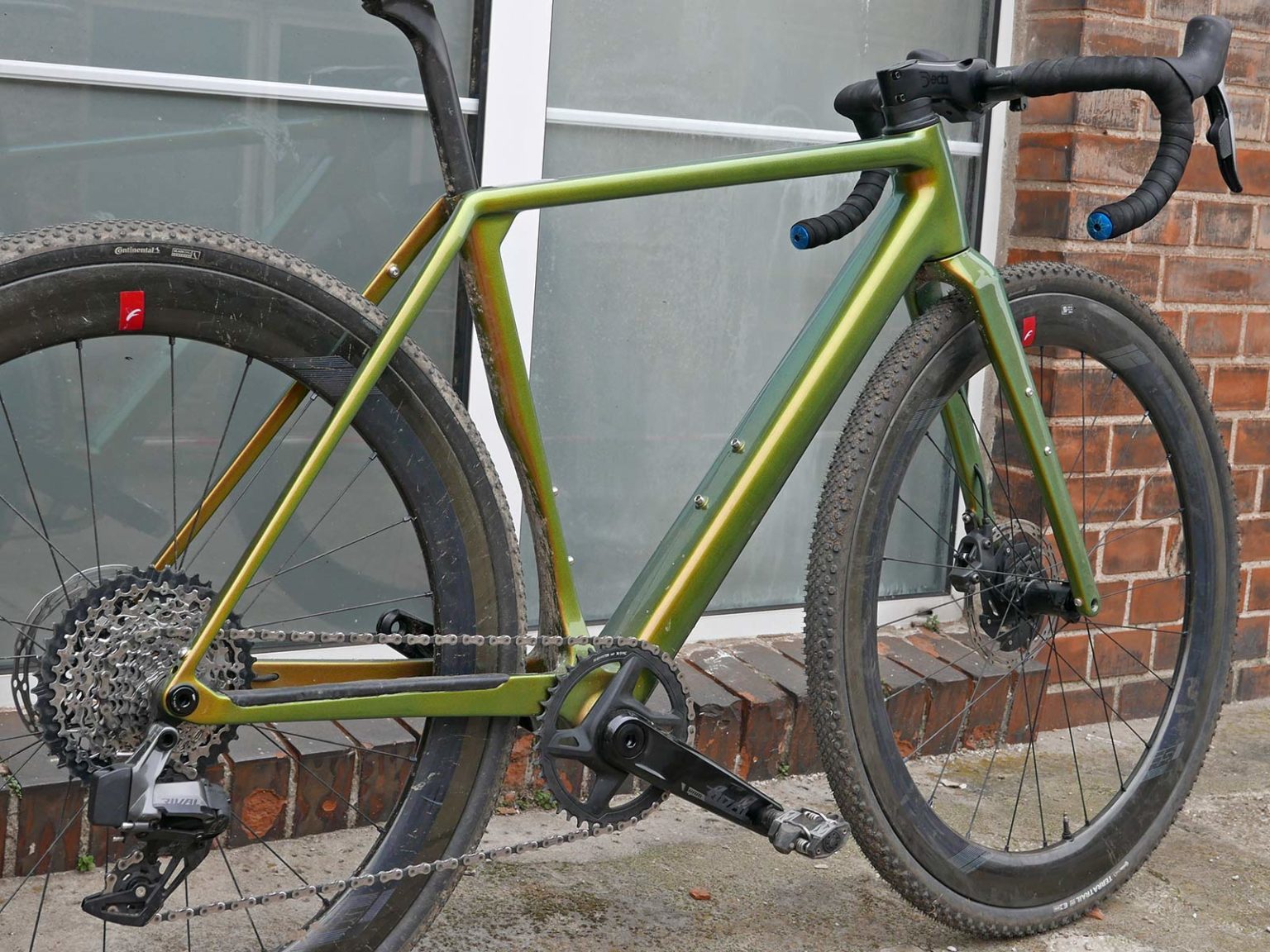 Sneak Peek: Votec VRX Carbon gravel bike coming soon! - Bikerumor