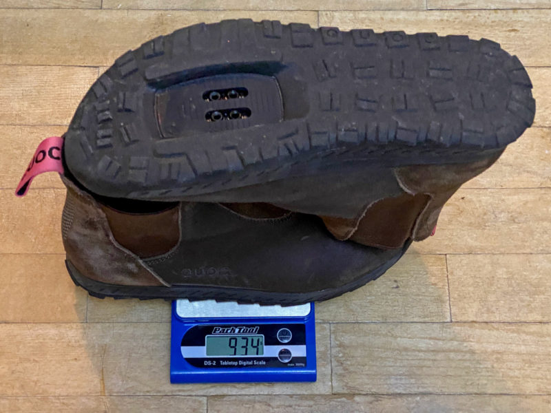 Quoc Chelsea Boots slip on city-stylish clipless cycling shoes - Bikerumor