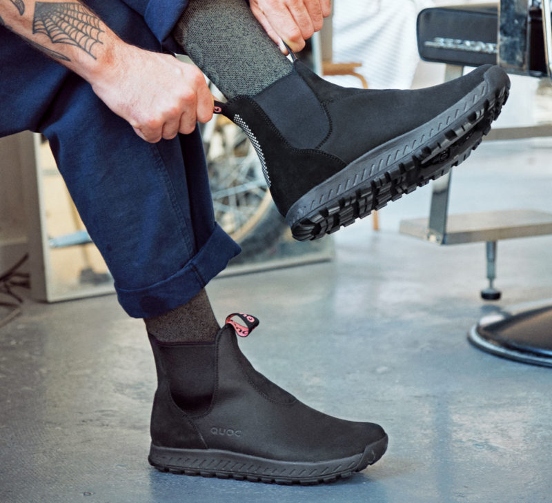 Quoc Chelsea Boots slip on city-stylish clipless cycling shoes - Bikerumor