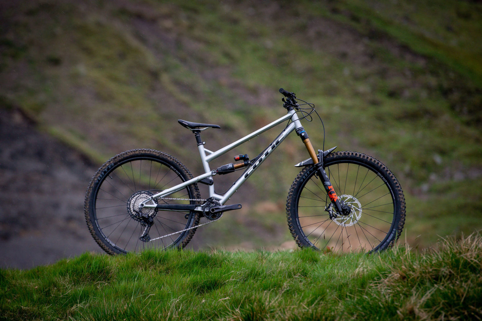 Cotic RocketMAX Gen4 beefs up for 170mm Enduro Forks and Coil Shock ...