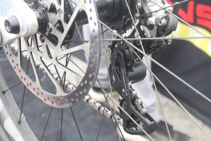 Pro Bike Check: Aaron Gwin's prototype Intense Downhill Bike with i ...