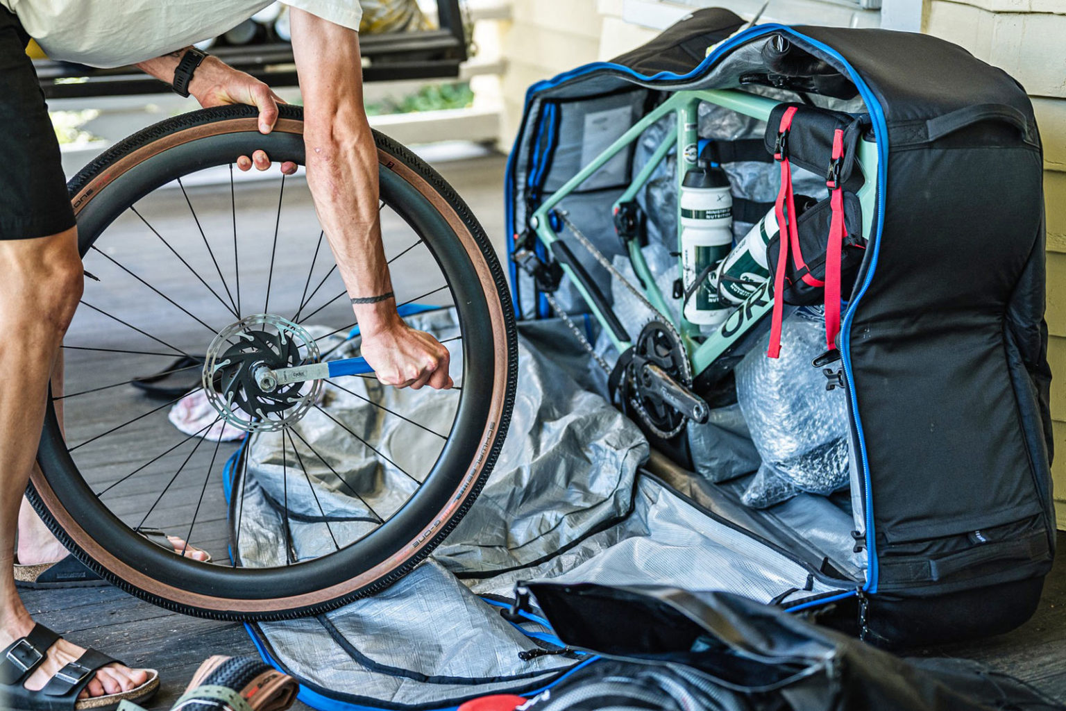 Schwalbe G-One RS gravel racing tire is 20% faster! - Bikerumor