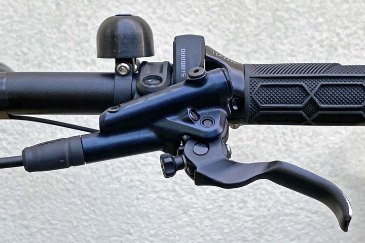 Spurcycle's lower-cost Compact Bell gets a 31.8mm clamp! - Bikerumor