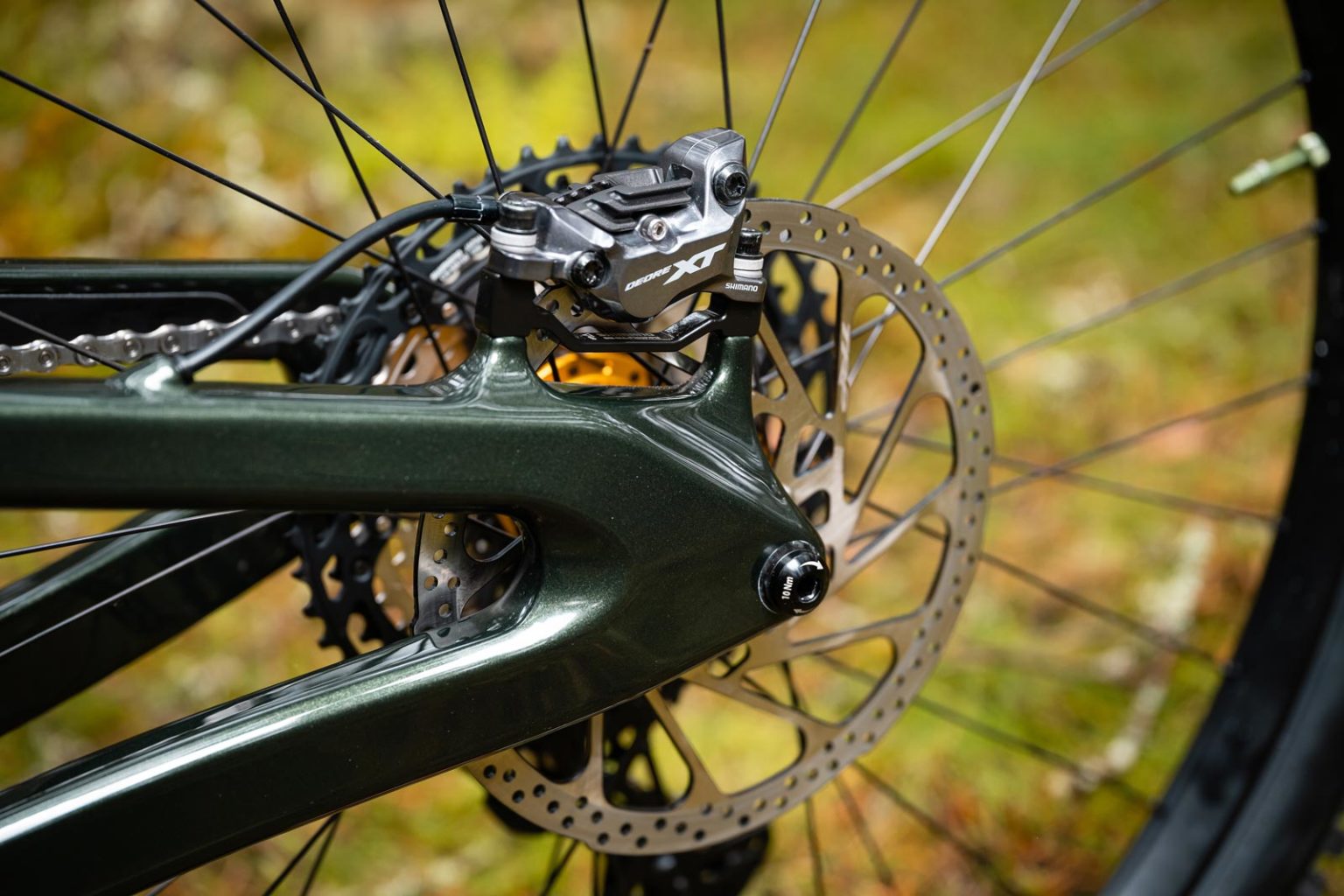 New Deviate Claymore is a 165mm travel high-pivot enduro bike - Bikerumor